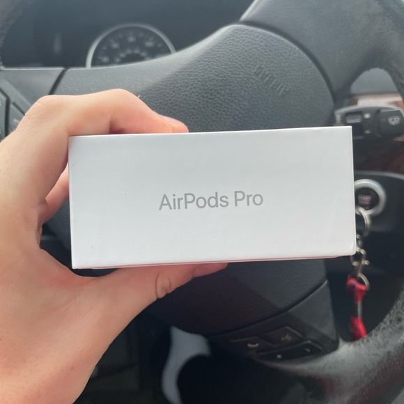 Apple | Headphones | Airpod Gen 2 For Sale Found My Gen 3s Dont Need ...